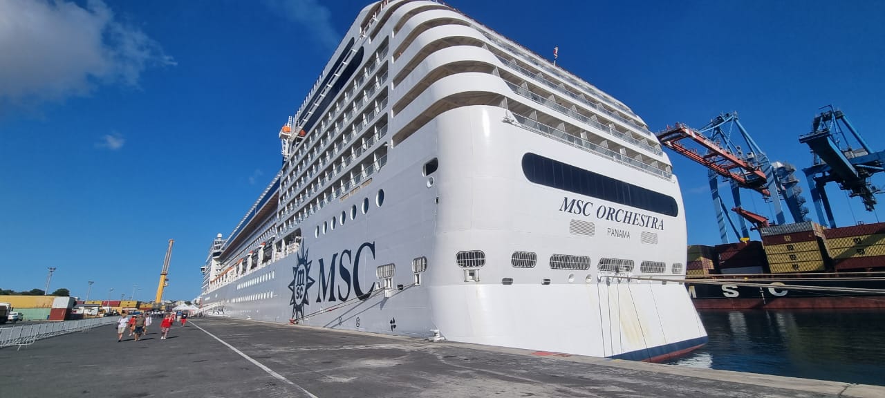 Port Réunion accueille la 4ème escale croisière de la saison - Grand ...