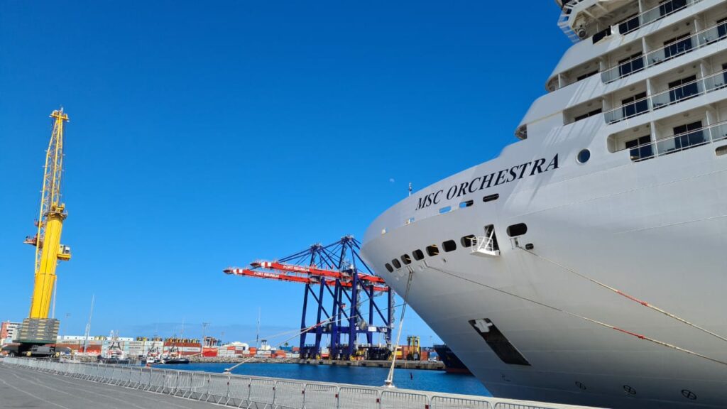 Port Réunion accueille la 4ème escale croisière de la saison - Grand ...